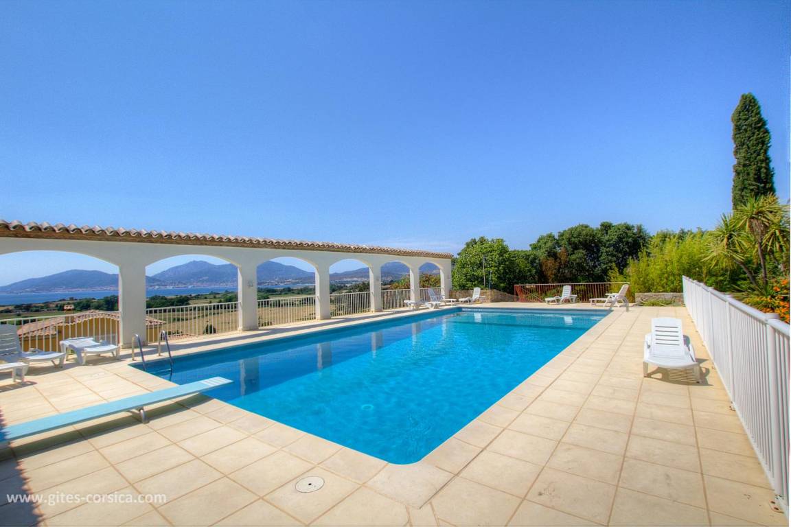 37 M² Gîte ∙ 1 Chambre ∙ 4 Personnes - Ajaccio