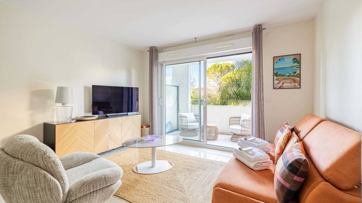 44 M² Appartement ∙ 1 Chambre ∙ 4 Personnes - Cannes
