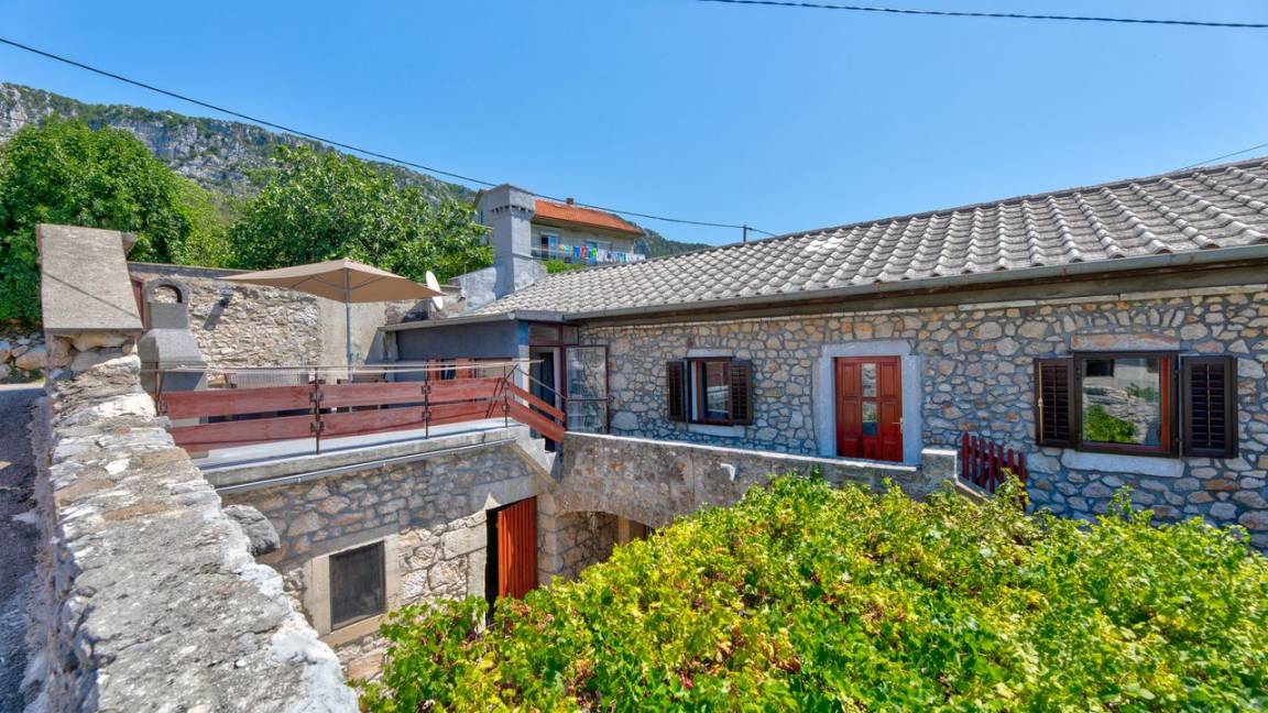 60 M² Appartement ∙ 2 Chambres ∙ 4 Personnes - Selce