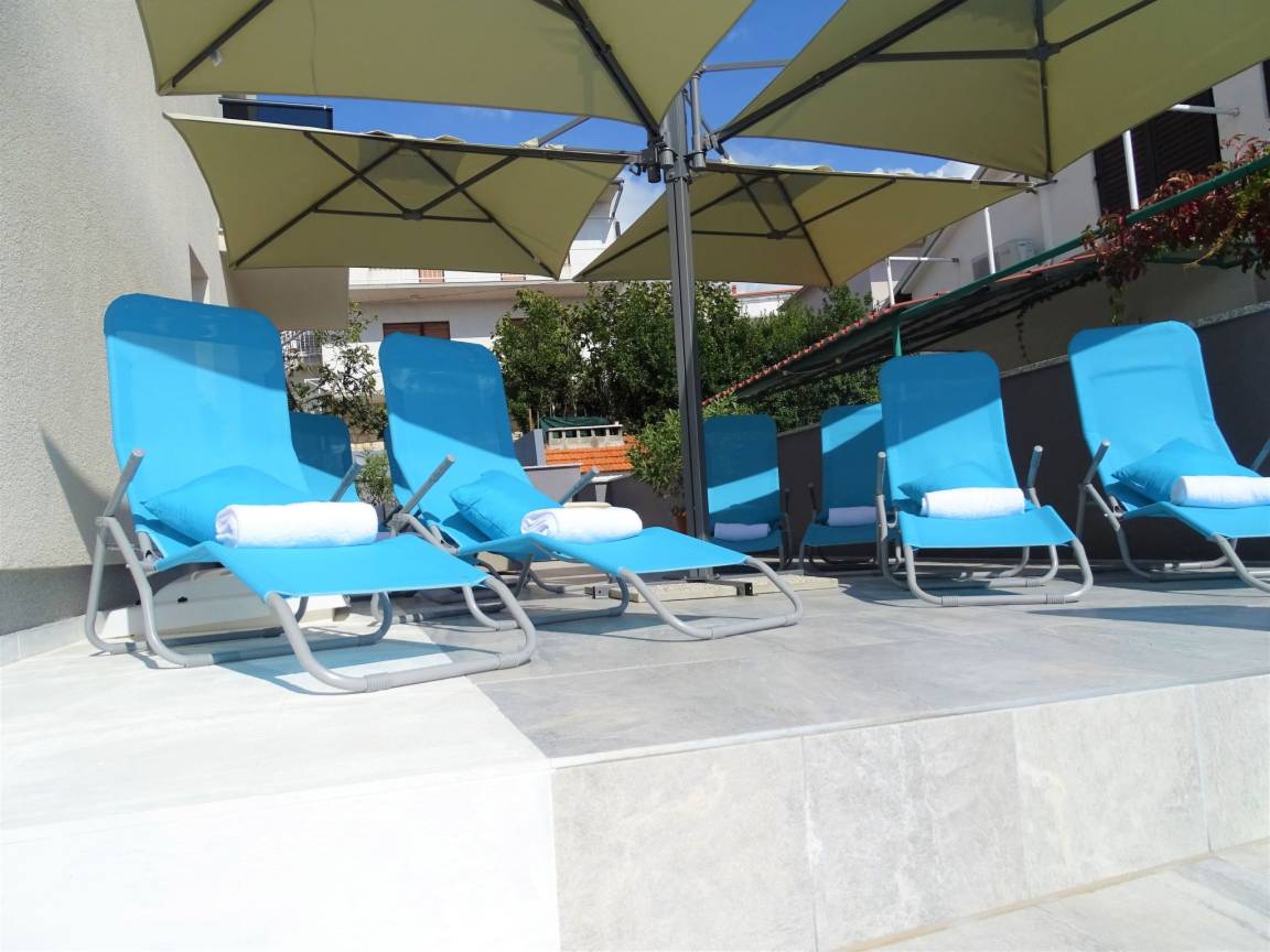 73 M² Appartamento Vacanza ∙ 2 Camere Da Letto ∙ 6 Ospiti - Jadranovo