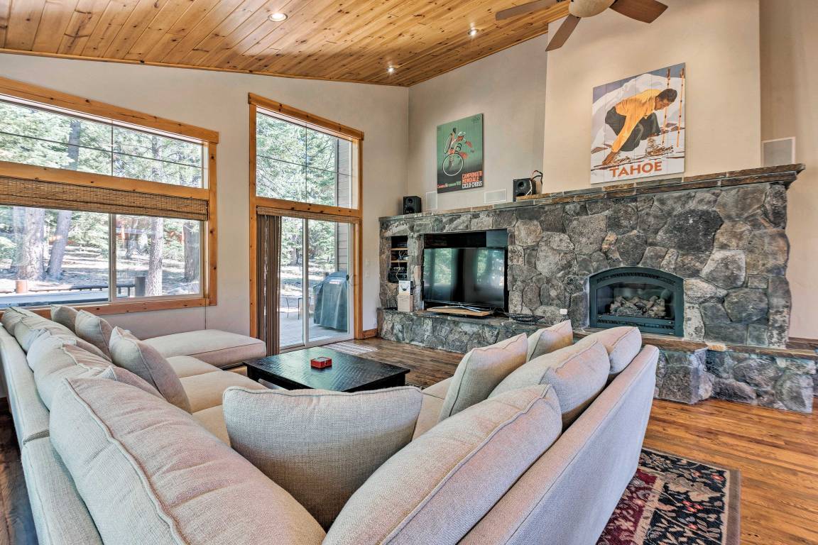 228 M² House ∙ 4 Bedrooms ∙ 8 Guests - Truckee, CA