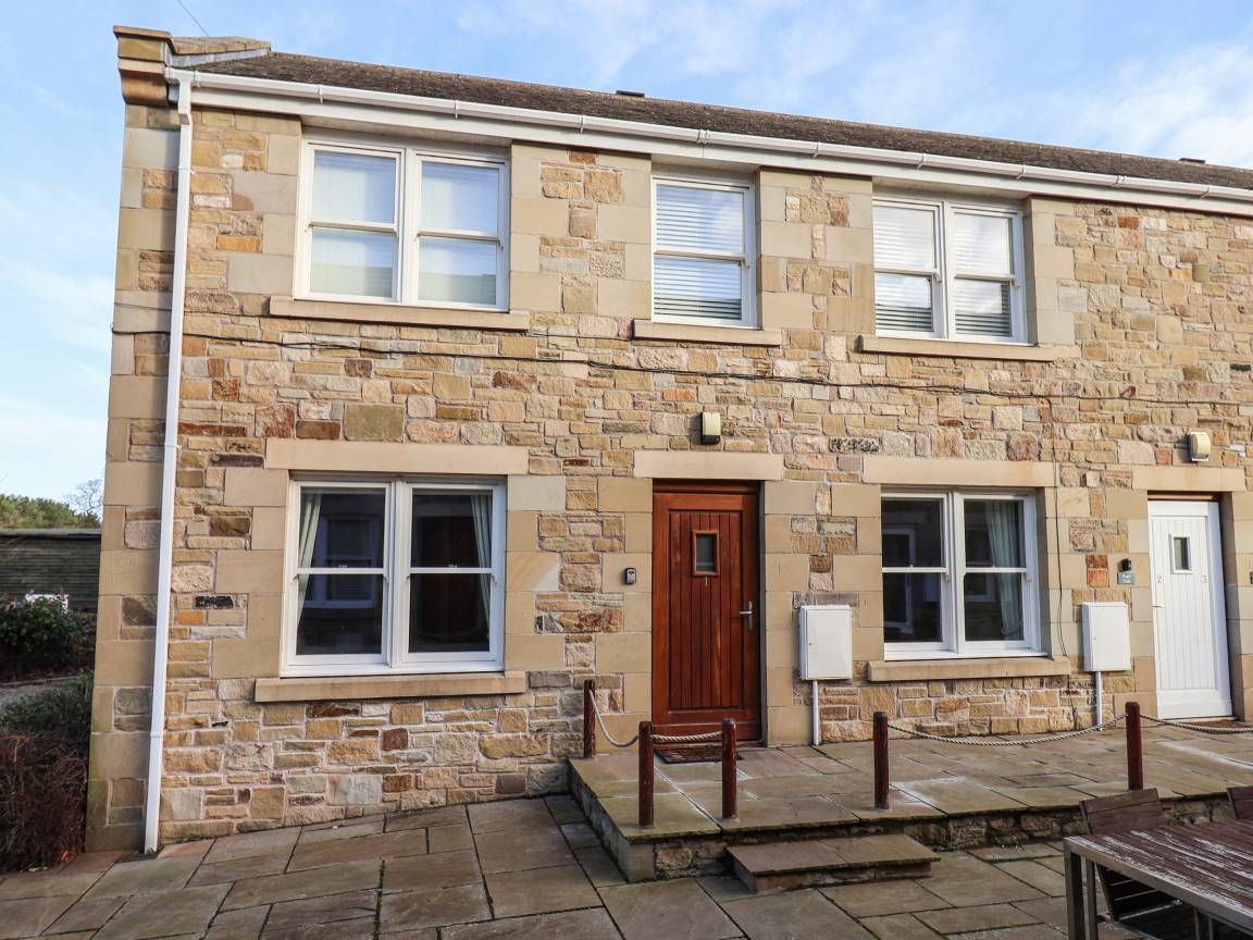 Cottage ∙ 1 Bedroom ∙ 2 Guests - Bamburgh