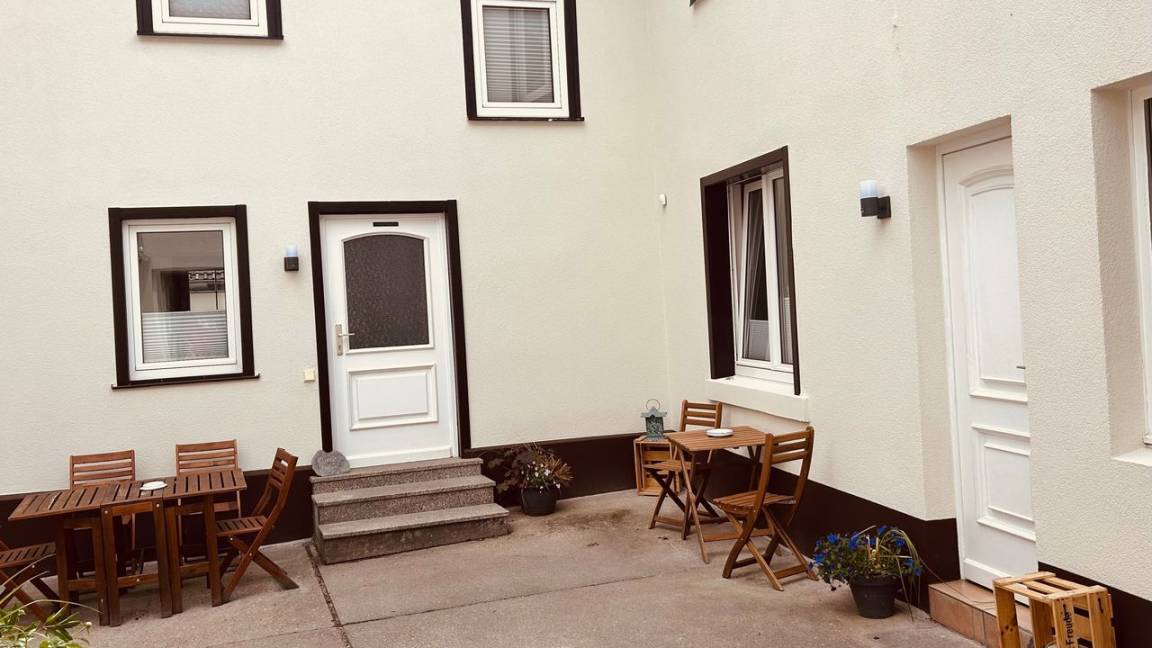 97 M² Apartment ∙ 3 Bedrooms ∙ 6 Guests - Bingen