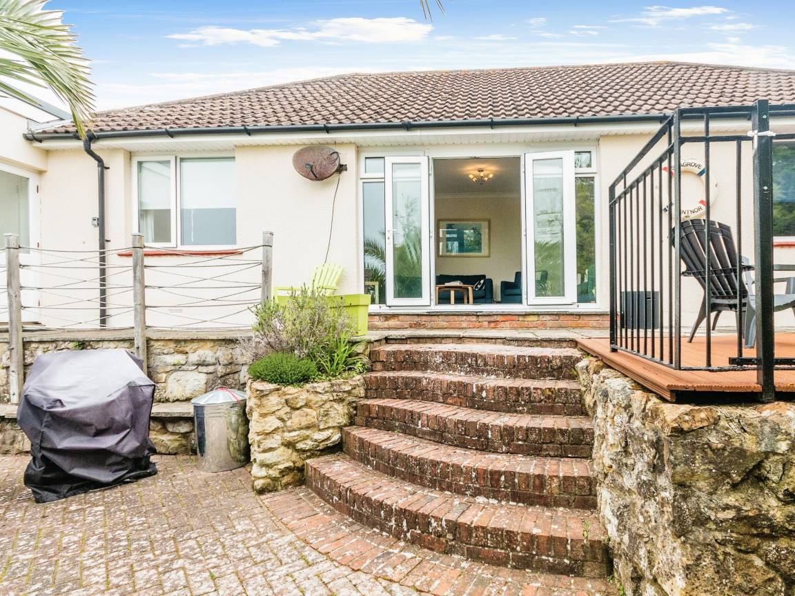 Cottage ∙ 3 Bedrooms ∙ 7 Guests - Isle of Wight