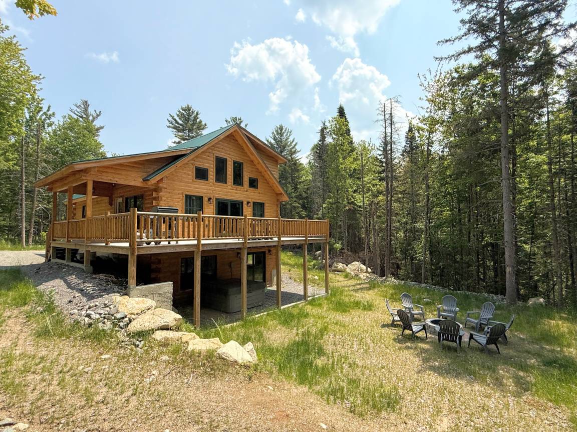 Cabin ∙ 4 Bedrooms ∙ 14 Guests - Bretton Woods, NH