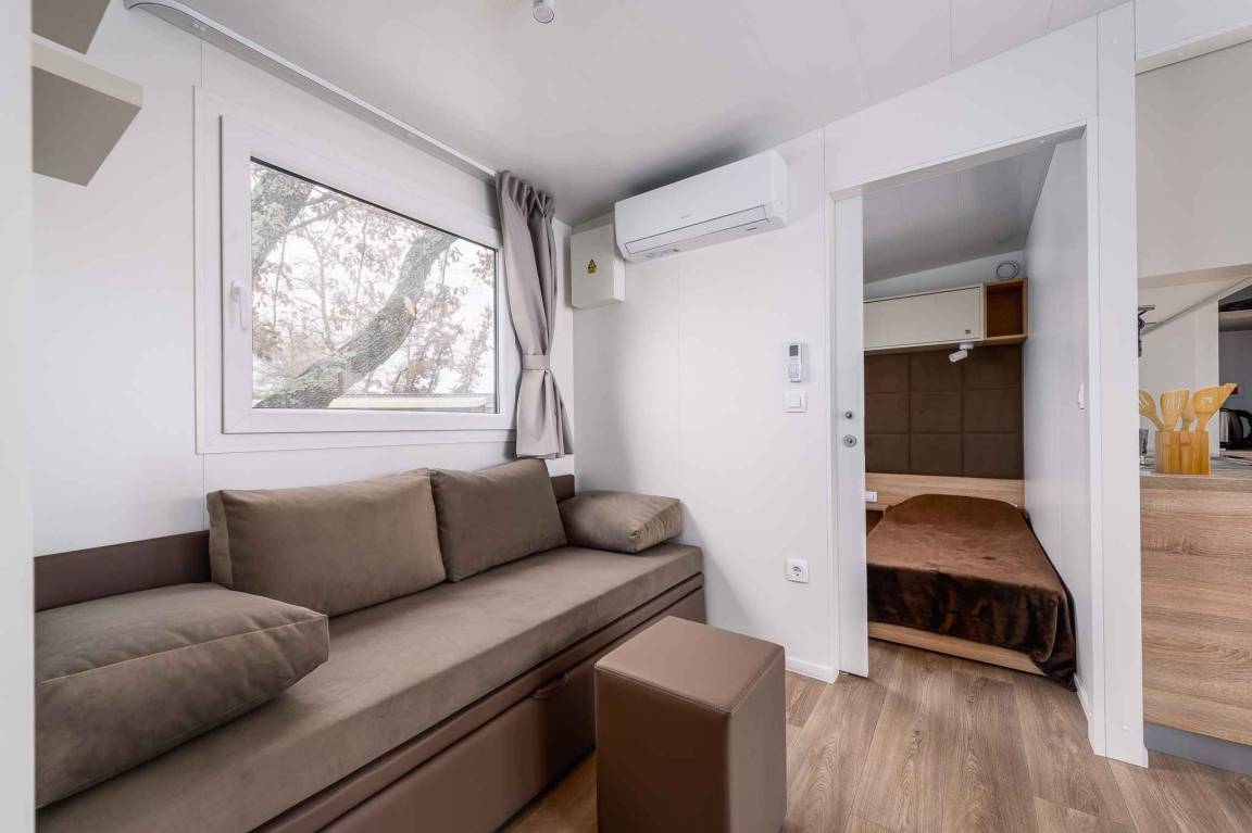 38 M² Caravan ∙ 2 Bedrooms ∙ 6 Guests - Umag