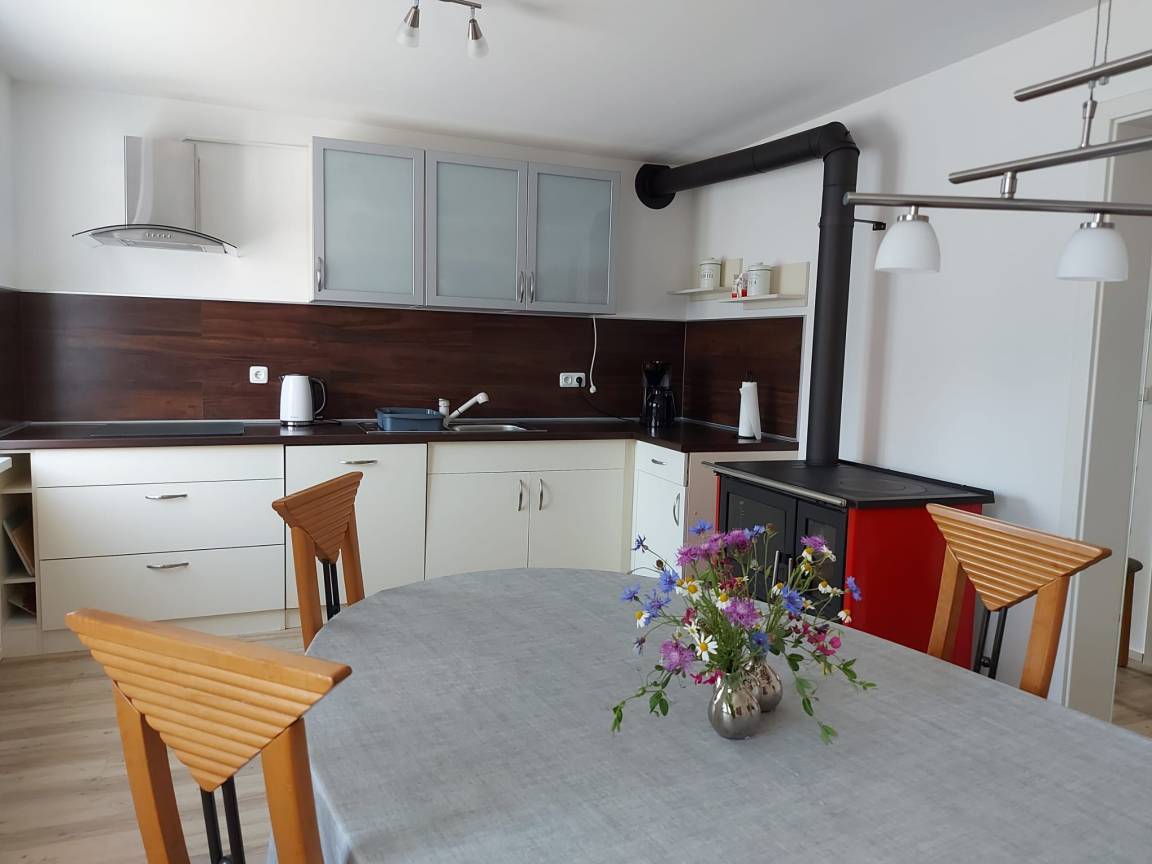 Ferienwohnung ∙ 3 Schlafzimmer ∙ 6 Gäste - Litzendorf