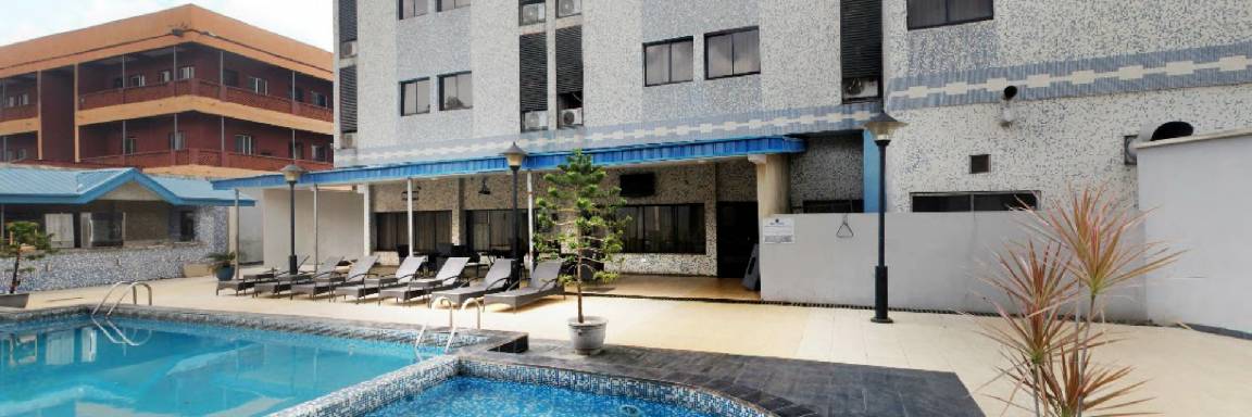 50 M² Privé Kamer ∙ 1 Slaapkamer ∙ 2 Gasten - Ibadan