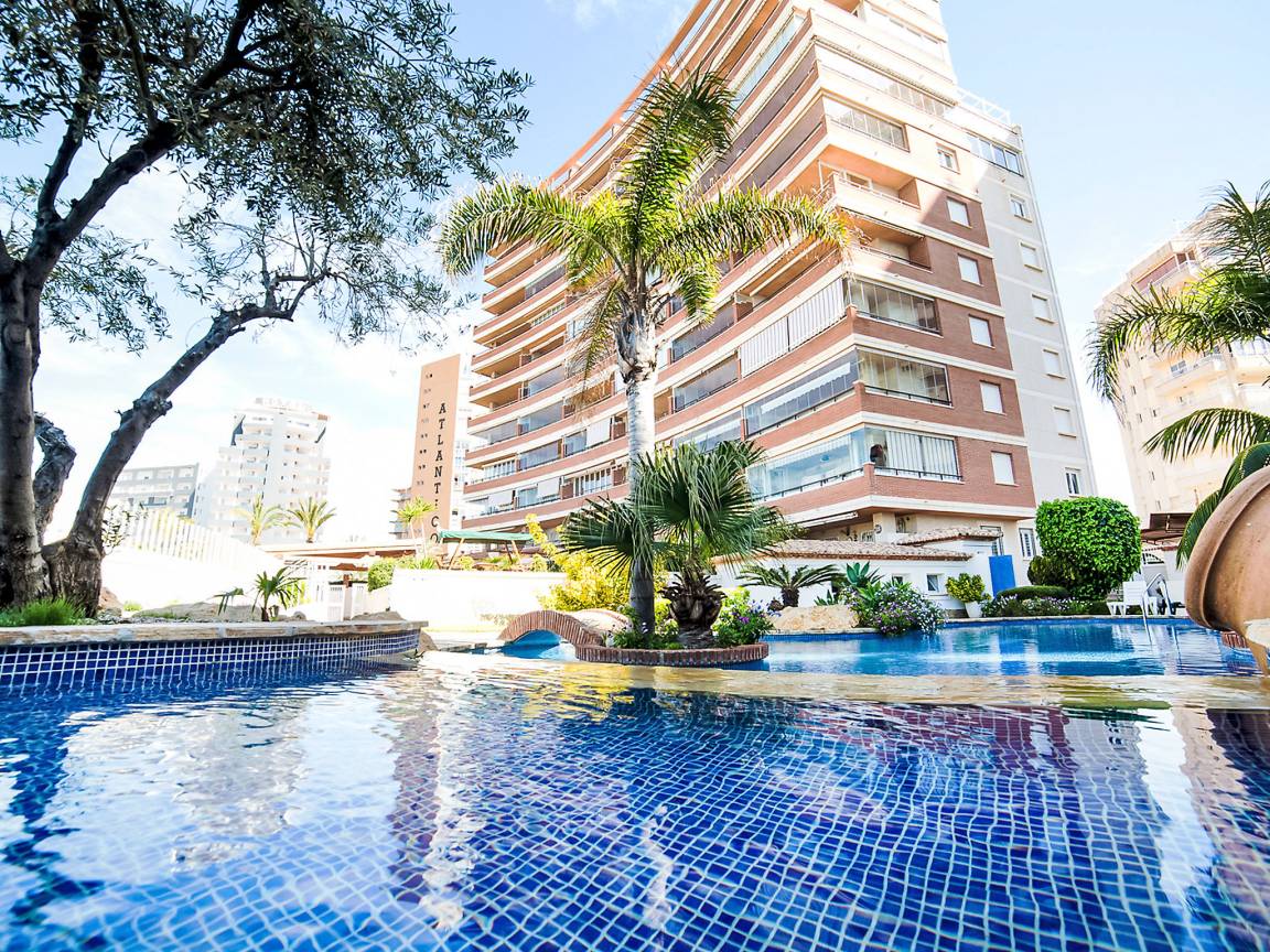 63 M² Apartment ∙ 2 Bedrooms ∙ 4 Guests - Calp