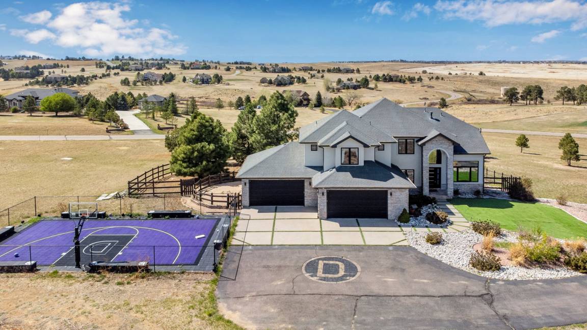 House ∙ 5 Bedrooms ∙ 16 Guests - Aurora, CO