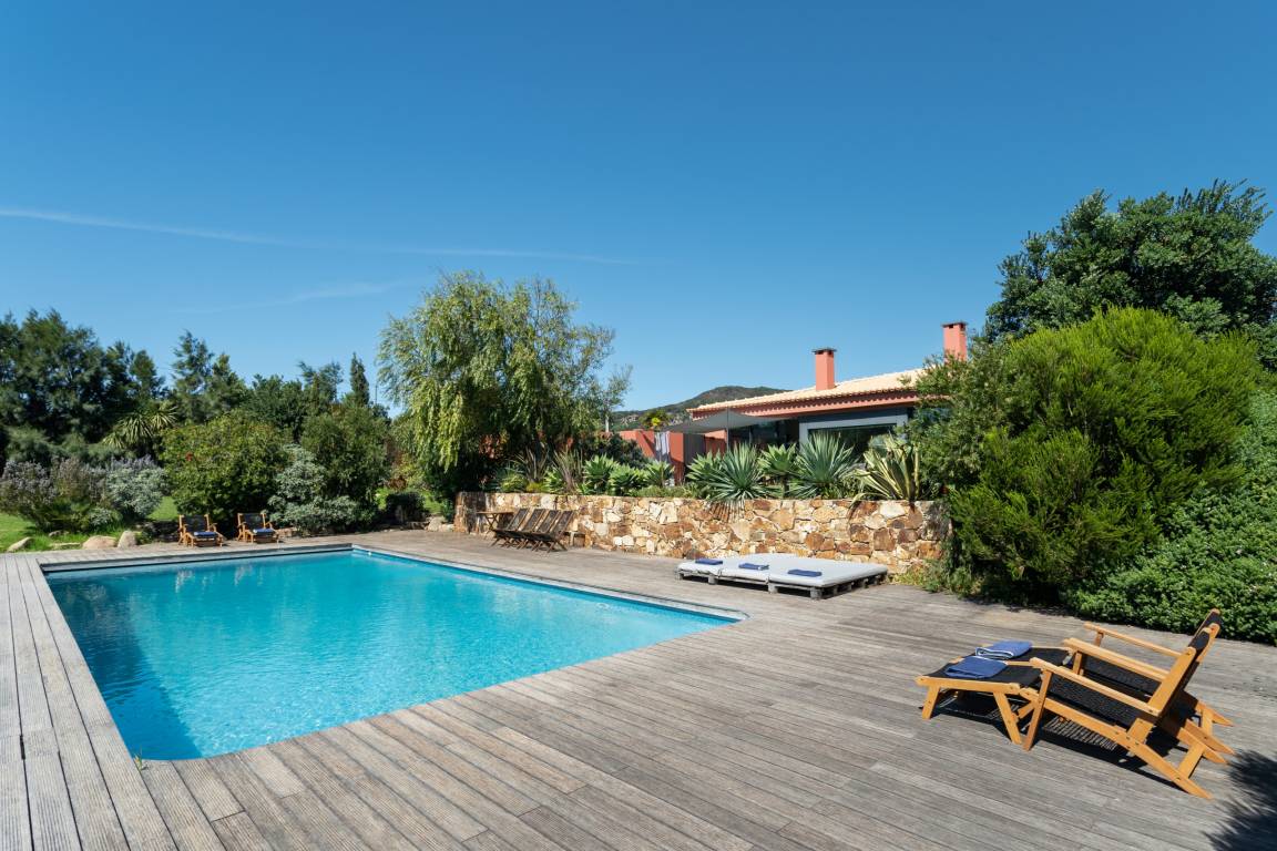 400 M² Villa ∙ 5 Bedrooms ∙ 10 Guests - Cascais