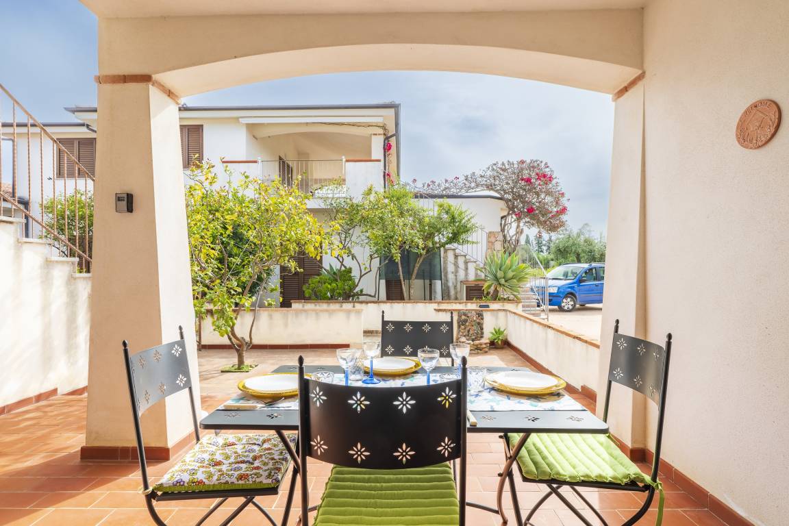 60 M² Apartment ∙ 2 Bedrooms ∙ 4 Guests - Girasole