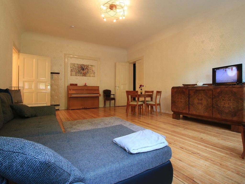 95 M² Ferienwohnung ∙ 2 Schlafzimmer ∙ 4 Gäste - Brandenburg