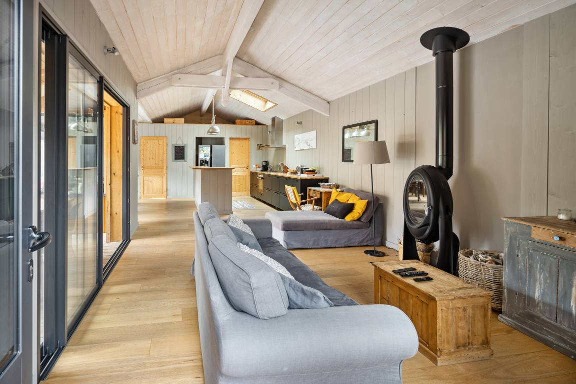 160 M² Villa ∙ 4 Chambres ∙ 8 Personnes - Biganos