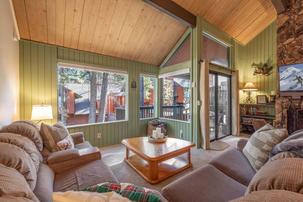 112 M² House ∙ 3 Bedrooms ∙ 6 Guests - Big Bear Lake, CA