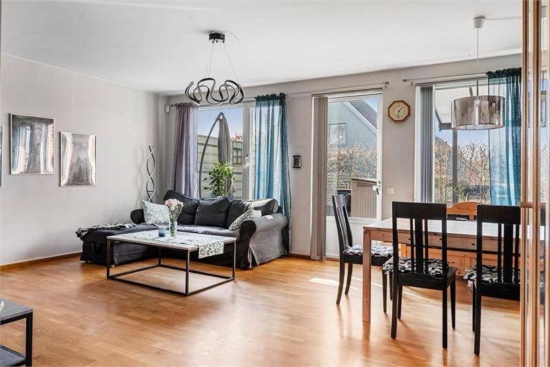 145 M² House ∙ 5 Bedrooms ∙ 10 Guests - Malmö