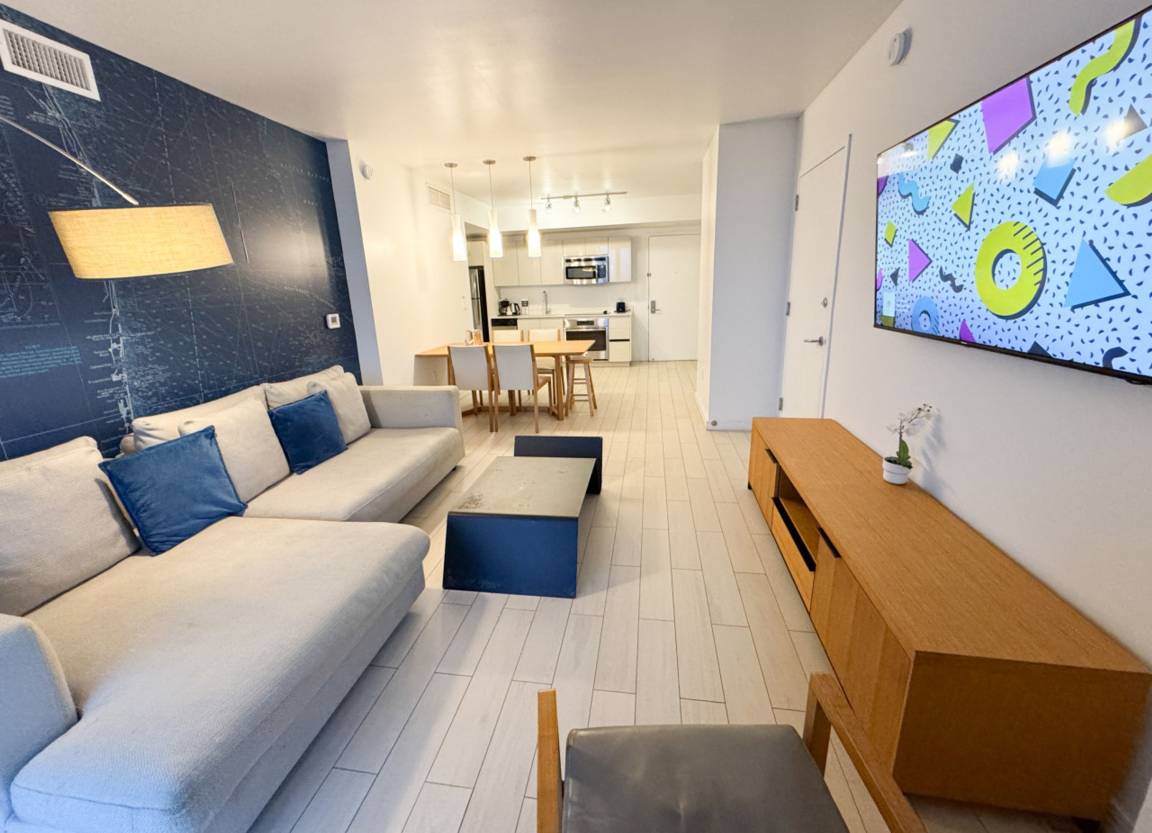 1095 M² Apartment ∙ 2 Bedrooms ∙ 6 Guests - Hallandale Beach, FL