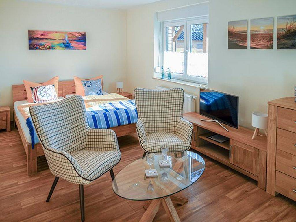 35 M² Ferienwohnung ∙ 1 Schlafzimmer ∙ 2 Gäste - Waren (Müritz)