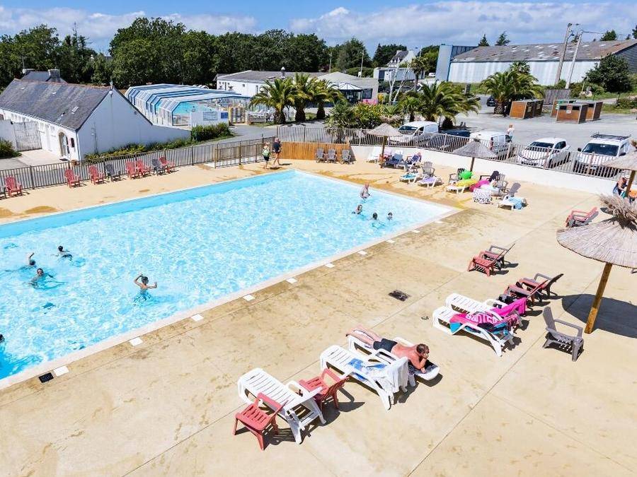 60 M² Caravan ∙ 2 Bedrooms ∙ 12 Guests - Finistère