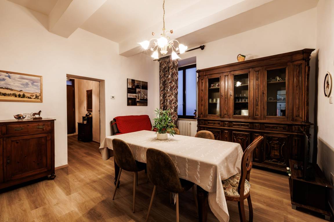 95 M² Apartment ∙ 3 Bedrooms ∙ 5 Guests - Siena
