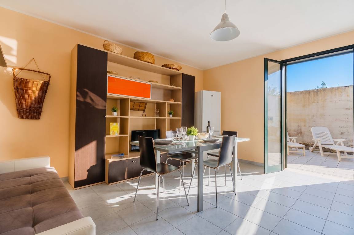 70 M² House ∙ 2 Bedrooms ∙ 5 Guests - Otranto