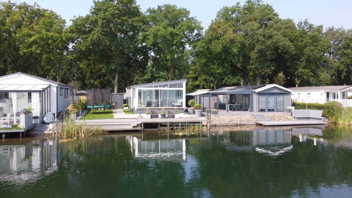 50 M² Chalet ∙ 2 Schlafzimmer ∙ 4 Gäste - Geldern