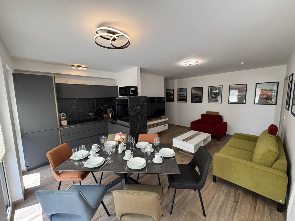 92 M² Appartement ∙ 3 Chambres ∙ 7 Personnes - Saarburg