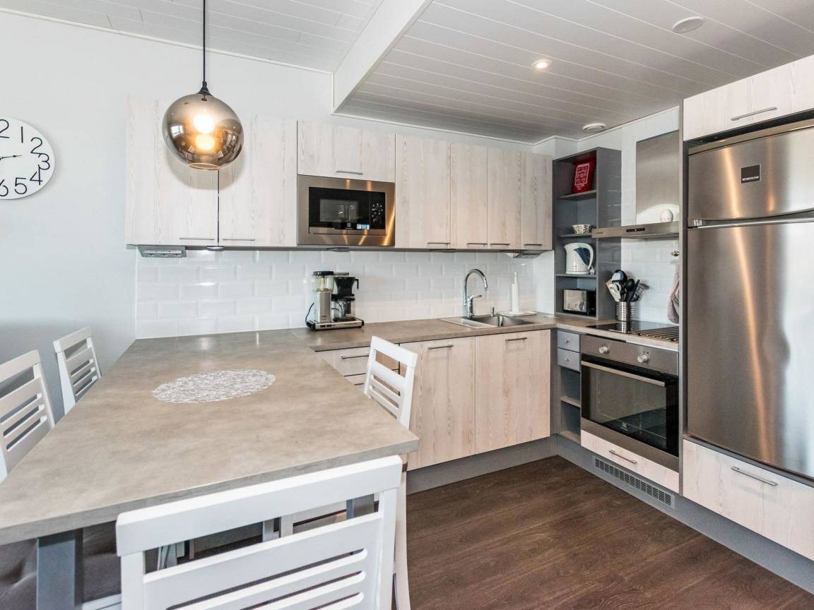 45 M² Ferienhaus ∙ 1 Schlafzimmer ∙ 6 Gäste - Sastamala