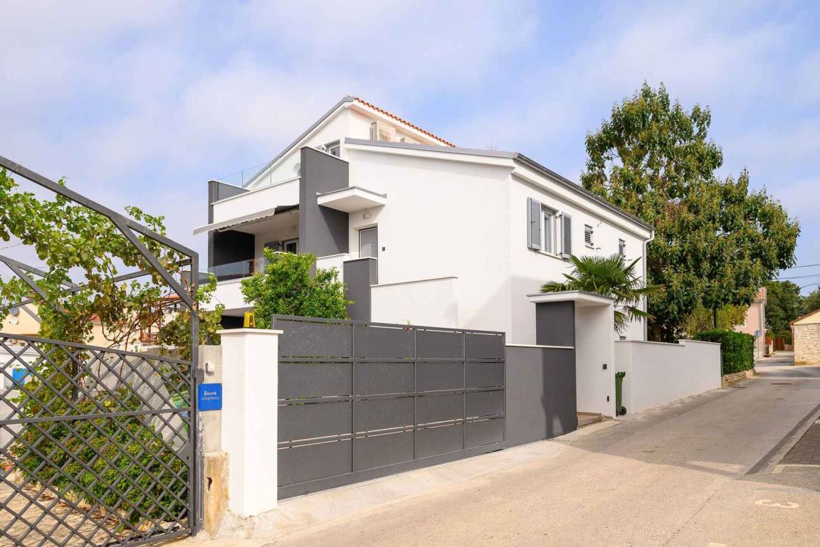 120 M² Villa ∙ 2 Slaapkamers ∙ 5 Gasten - Medulin
