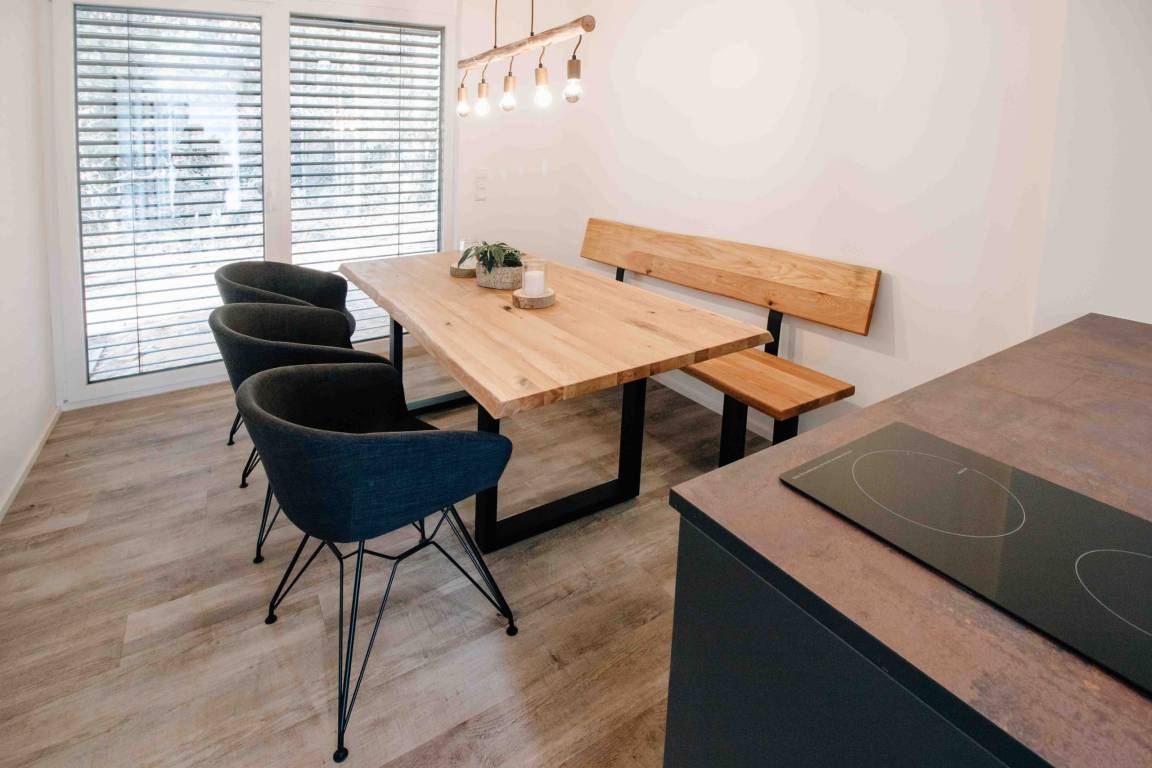 Ferienwohnung ∙ 3 Schlafzimmer ∙ 6 Gäste - Pleinfeld