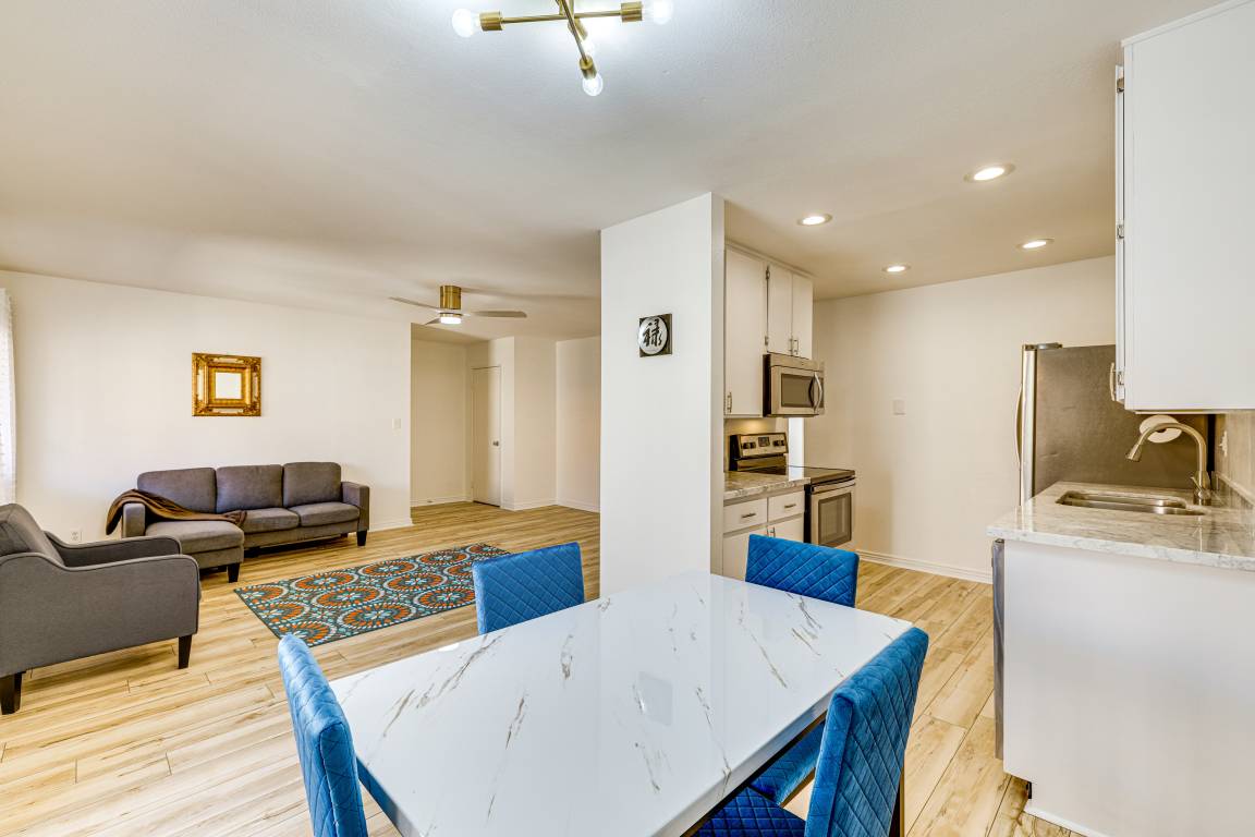 91 M² Apartment ∙ 2 Bedrooms ∙ 4 Guests - Tempe, AZ