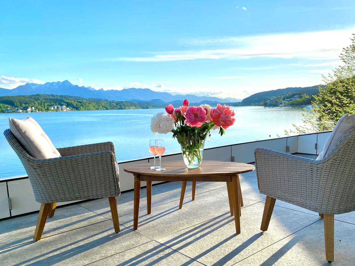 250 M² Ferienhaus ∙ 3 Schlafzimmer ∙ 8 Gäste - Wörthersee