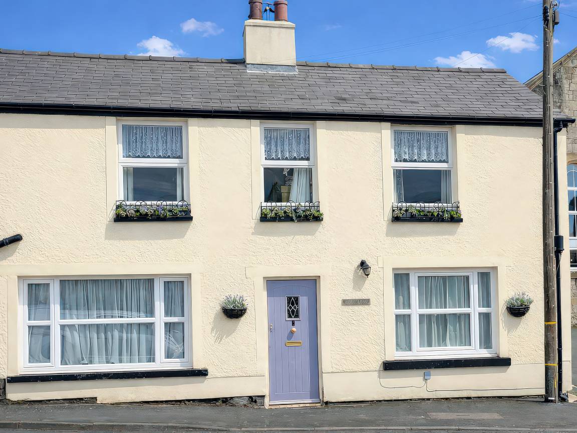 Cottage ∙ 2 Bedrooms ∙ 4 Guests - Prestatyn