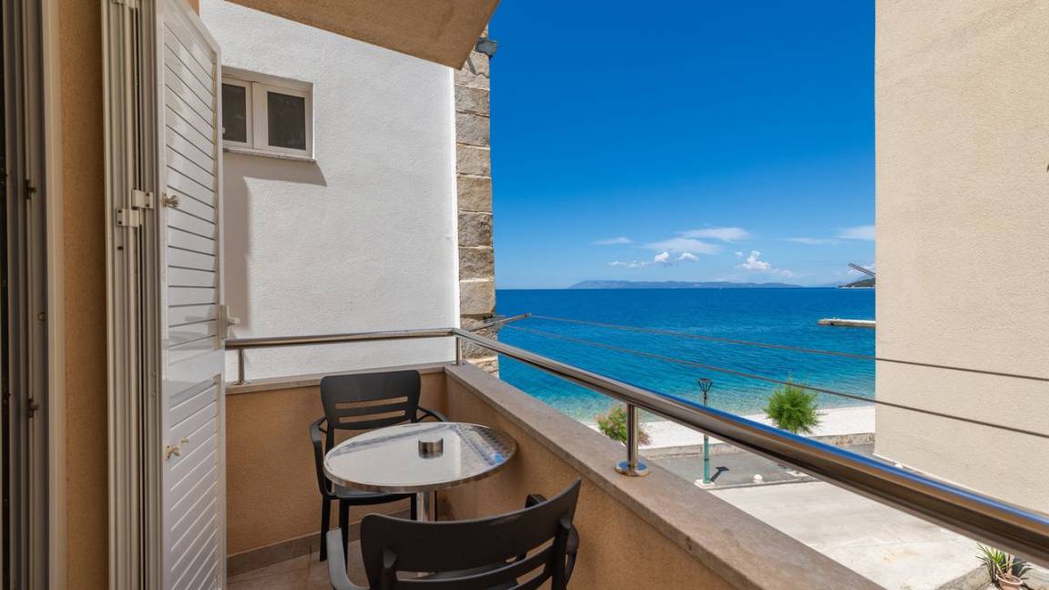 18 M² Hotel ∙ 1 Bedroom ∙ 2 Guests - Makarska Riviera