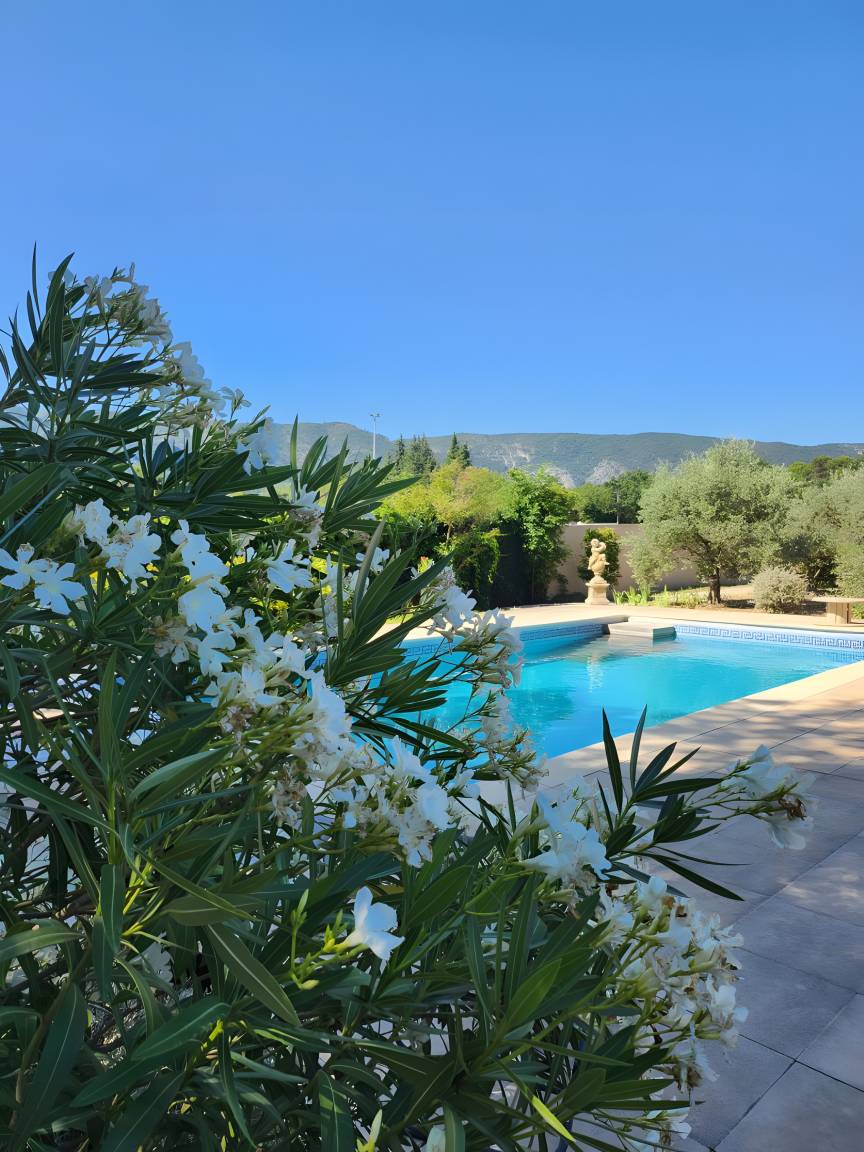 65 M² Maison De Vacances ∙ 2 Chambres ∙ 4 Personnes - Gordes