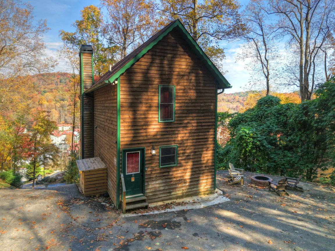 Apartment ∙ 2 Bedrooms ∙ 6 Guests - Cleveland, GA
