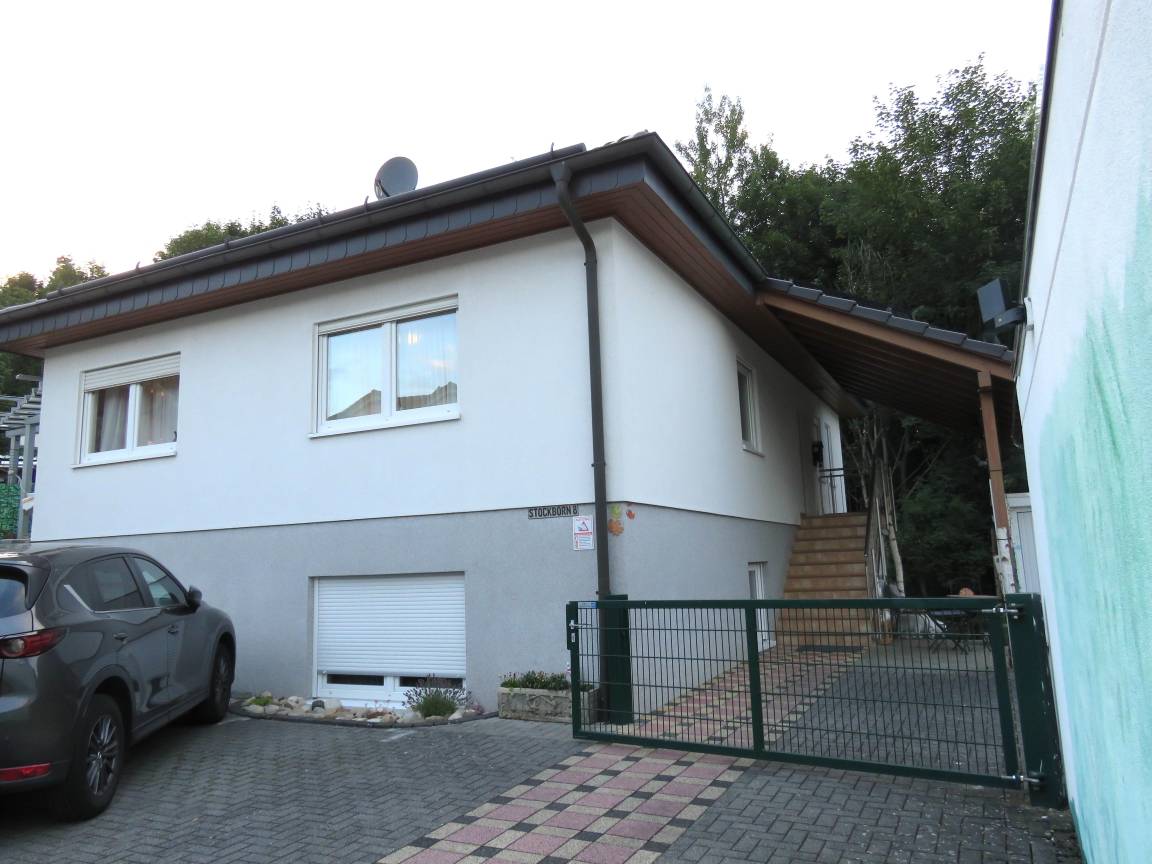 108 M² Ferienwohnung ∙ 3 Schlafzimmer ∙ 6 Gäste - Montabaur
