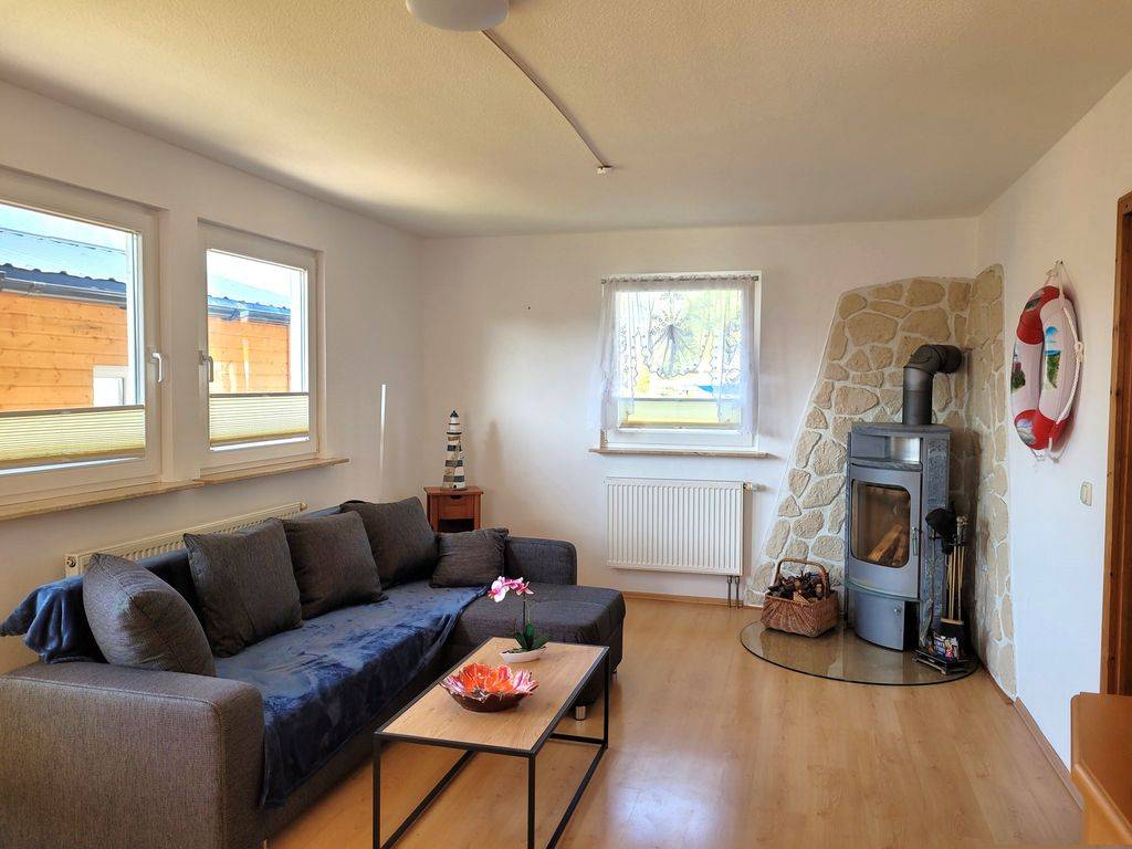 63 M² Ferienhaus ∙ 1 Schlafzimmer ∙ 4 Gäste - Stralsund
