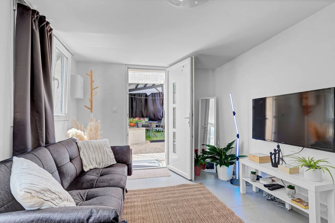 28 M² Huoneisto ∙ 1 Makuuhuone ∙ 2 Vierasta - Essonne