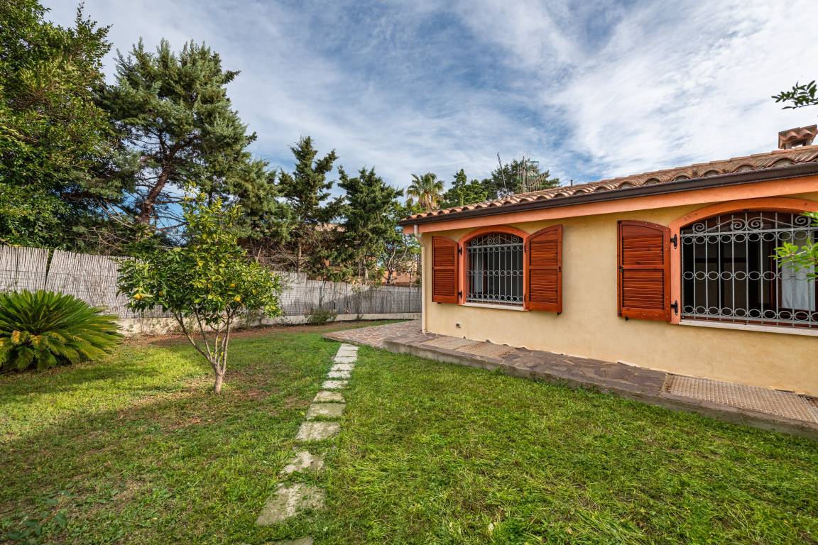 55 M² Ferienhaus ∙ 2 Schlafzimmer ∙ 4 Gäste - Costa Rei