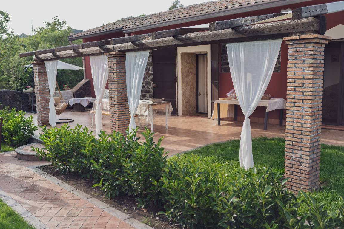 120 M² Villa ∙ 3 Habitaciones ∙ 6 Huéspedes - Pedara