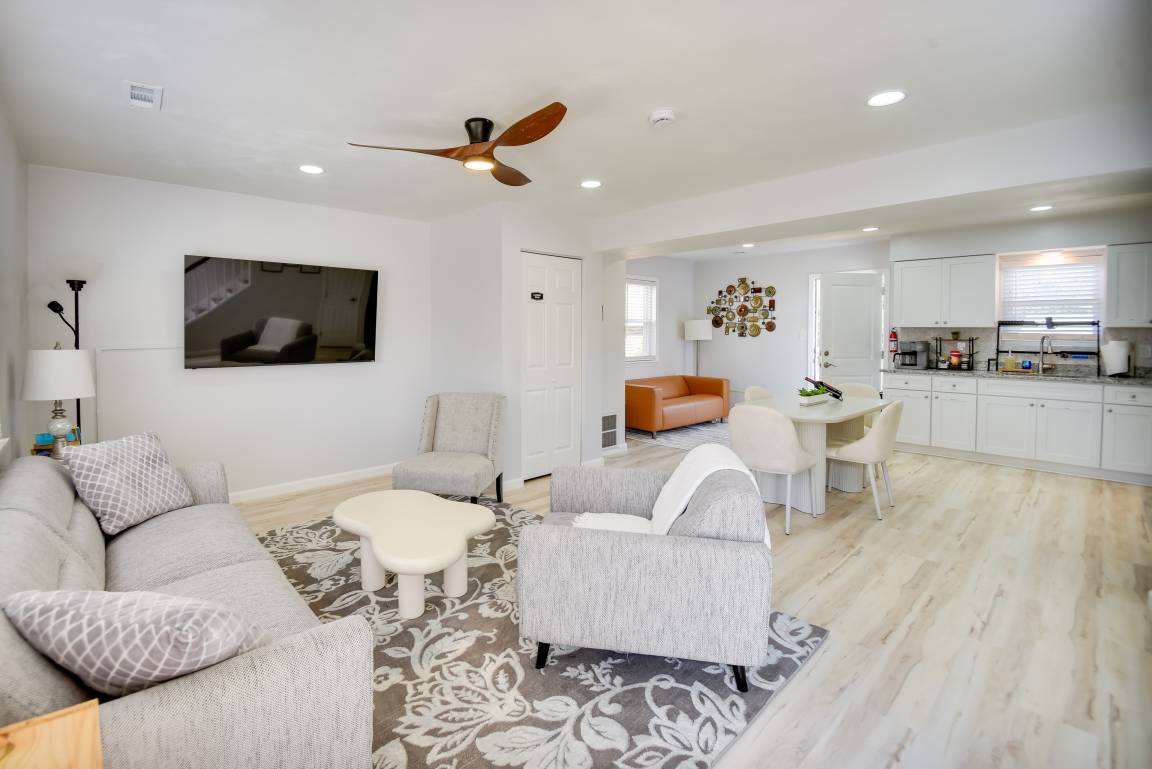 114 M² Apartment ∙ 2 Bedrooms ∙ 4 Guests - Norfolk, VA