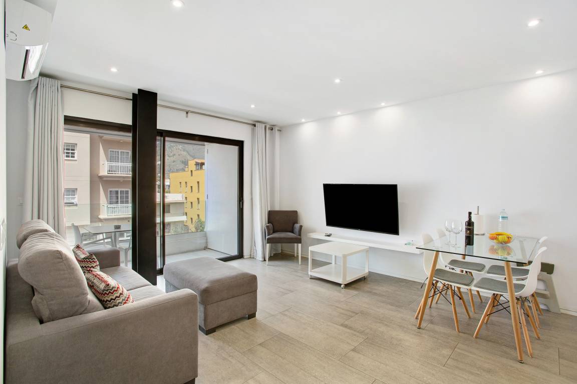 75 M² Apartment ∙ 2 Bedrooms ∙ 6 Guests - El Paso