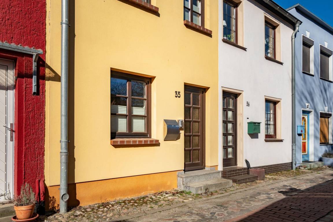 60 M² Huis ∙ 1 Slaapkamer ∙ 3 Gasten - Barth