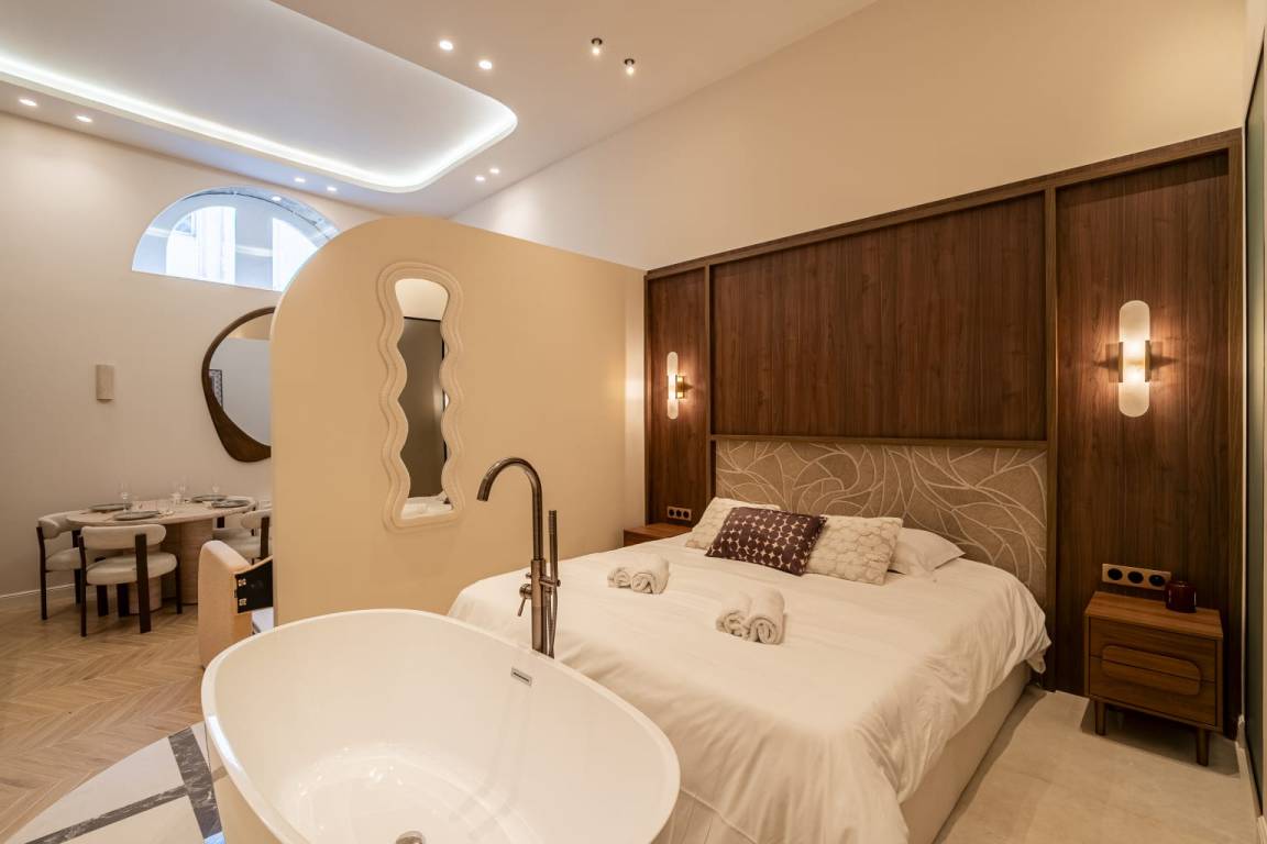 50 M² Studio Asunto ∙ 3 Vierasta - Bordeaux