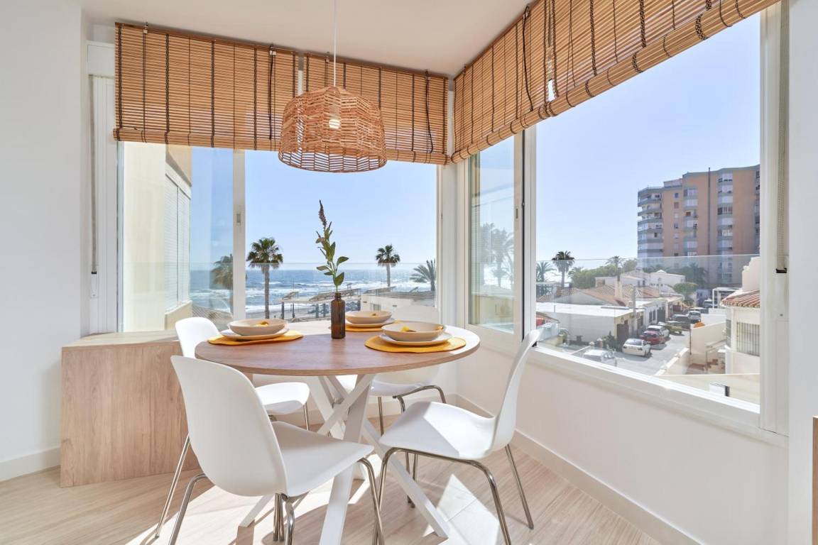 40 M² Apartamento ∙ 2 Habitaciones ∙ 4 Huéspedes - Torrox Costa