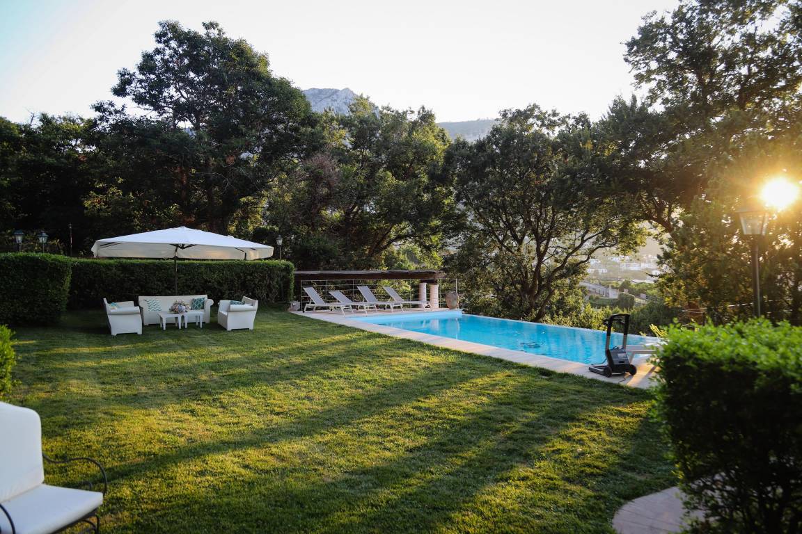 150 M² Villa ∙ 5 Schlafzimmer ∙ 10 Gäste - Capri