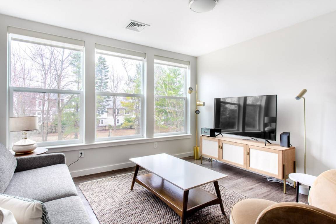 98 M² Apartment ∙ 2 Bedrooms ∙ 4 Guests - Cambridge, MA