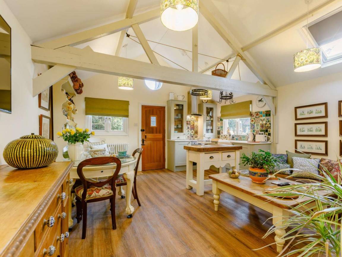 Cottage ∙ 1 Bedroom ∙ 2 Guests - Tewkesbury