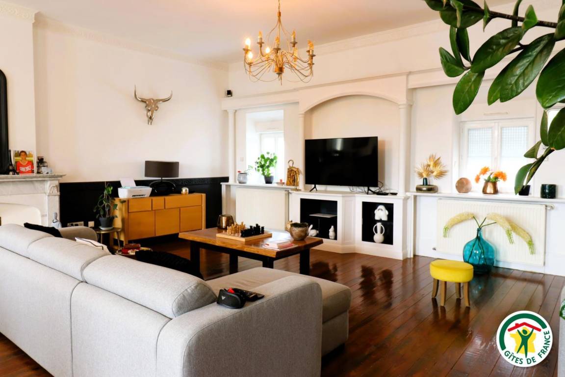 197 M² Gîte ∙ 3 Chambres ∙ 6 Personnes - Drôme